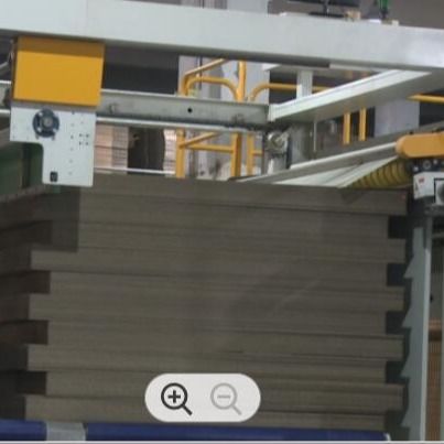 7.5KW Down Stacker Machine 1.8m Stacking Height Corrugated Cardboard ...